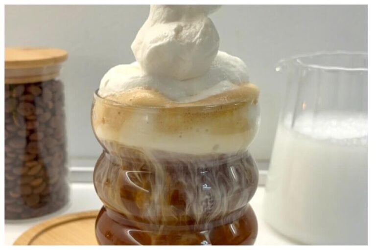 Caramel Cold Foam Recipe (Creamy, Thick, Coffee-Shop Style)